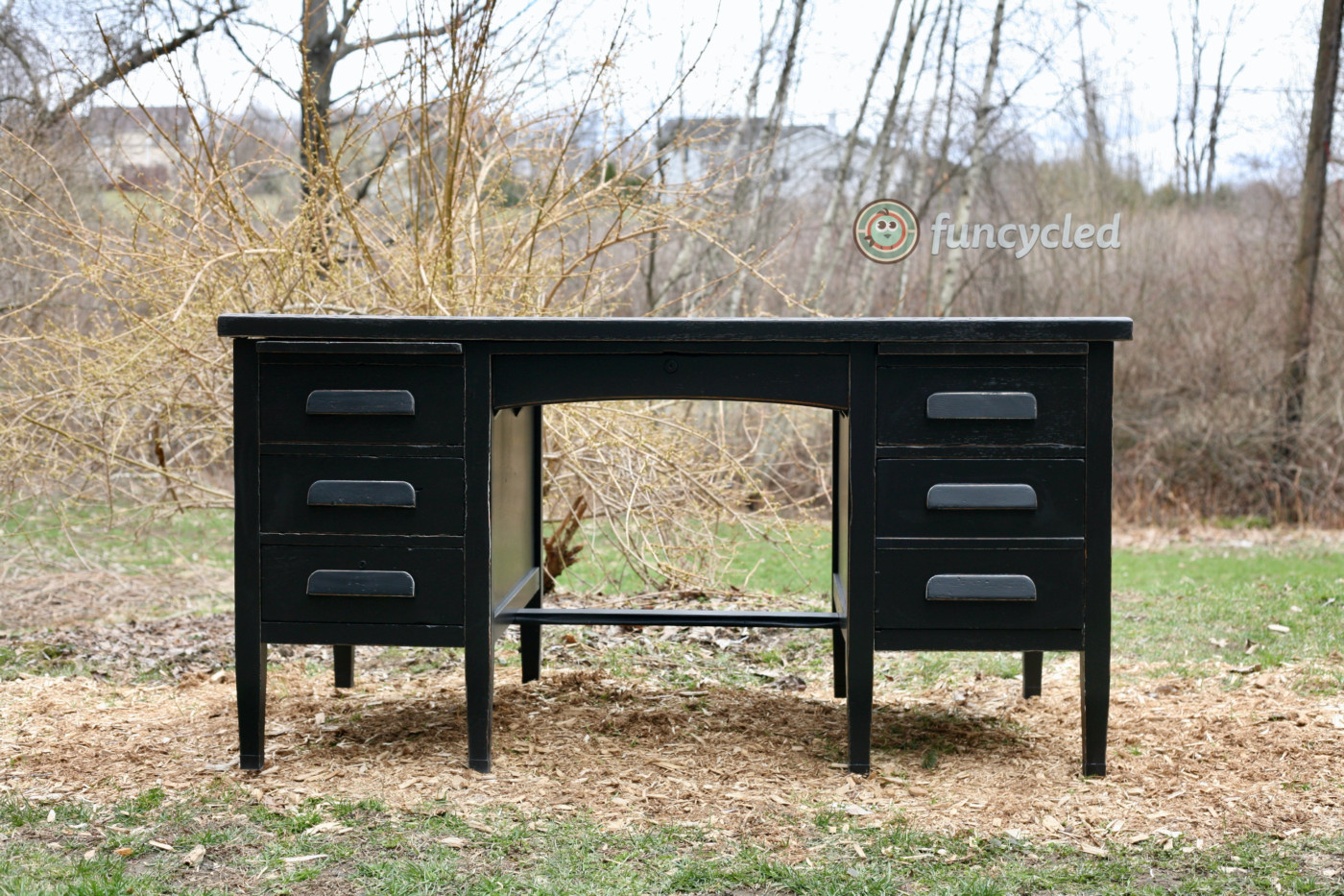 Family Desk Brought Back to Life - Tuesday's Treasures - FunCycled ...